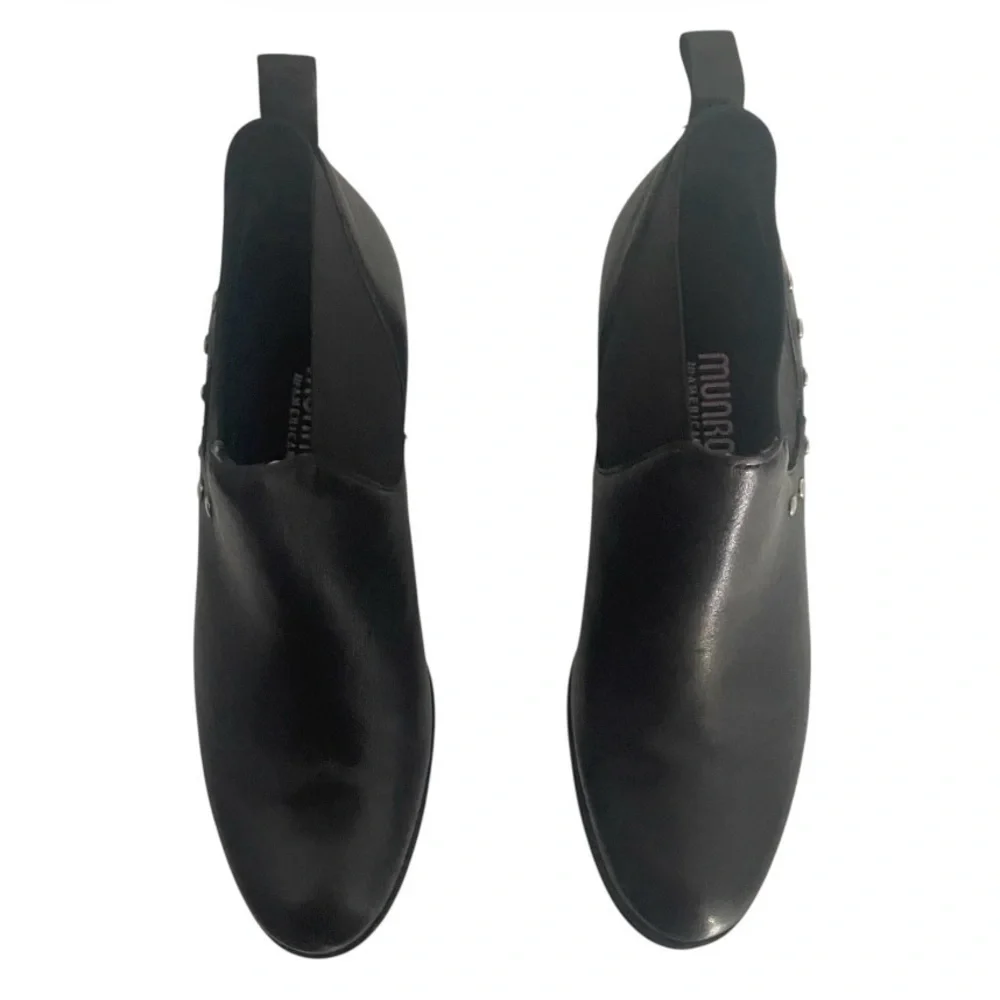 Munro | Shoes | Munro Black Leather Ankle Booties With Silver Accents ...